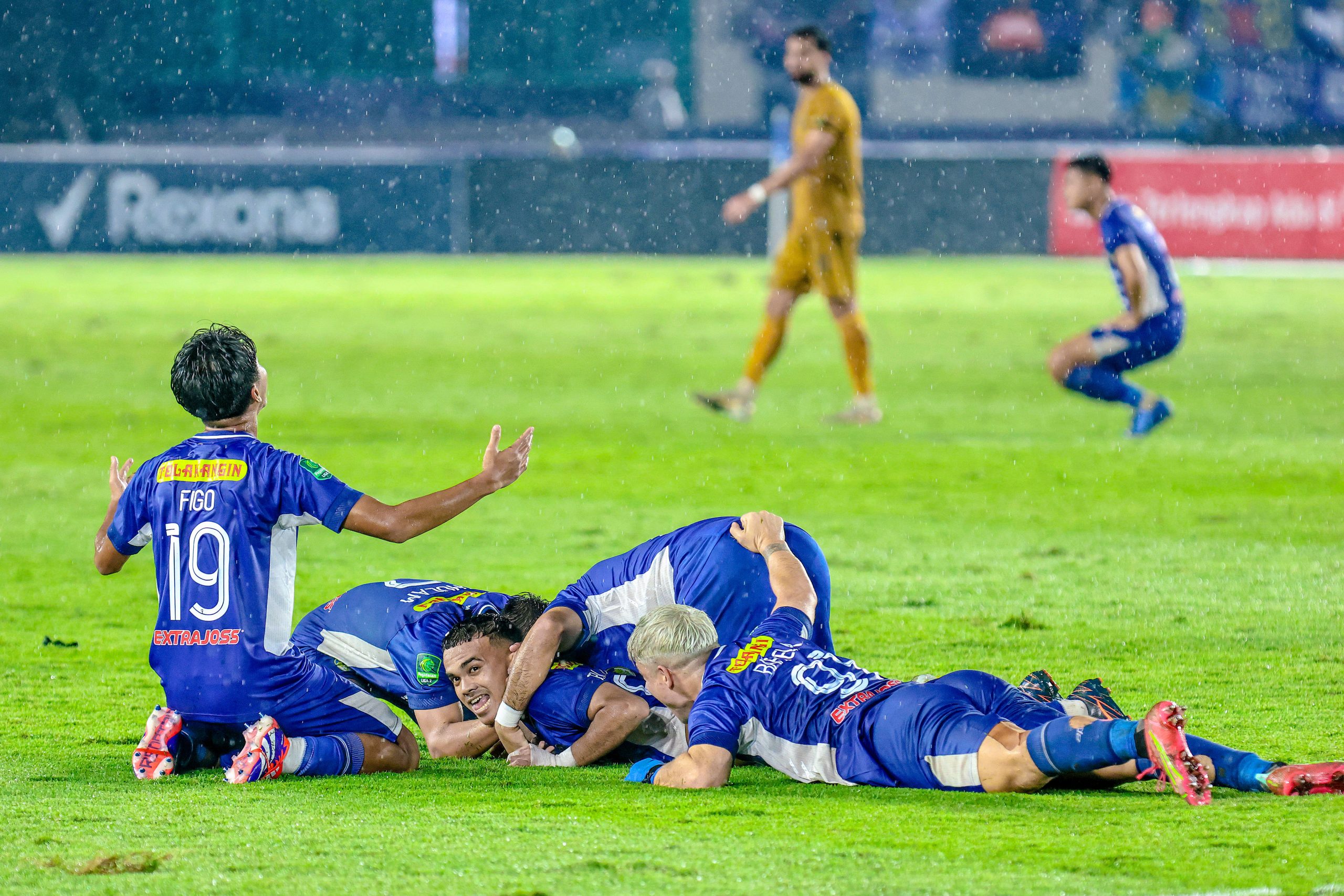 Moment PSIM Yogyakarta Menjuarai Liga 2 2024/2025 dan Naik Kasta Ke Liga 1 2025/2026 – Viral ...